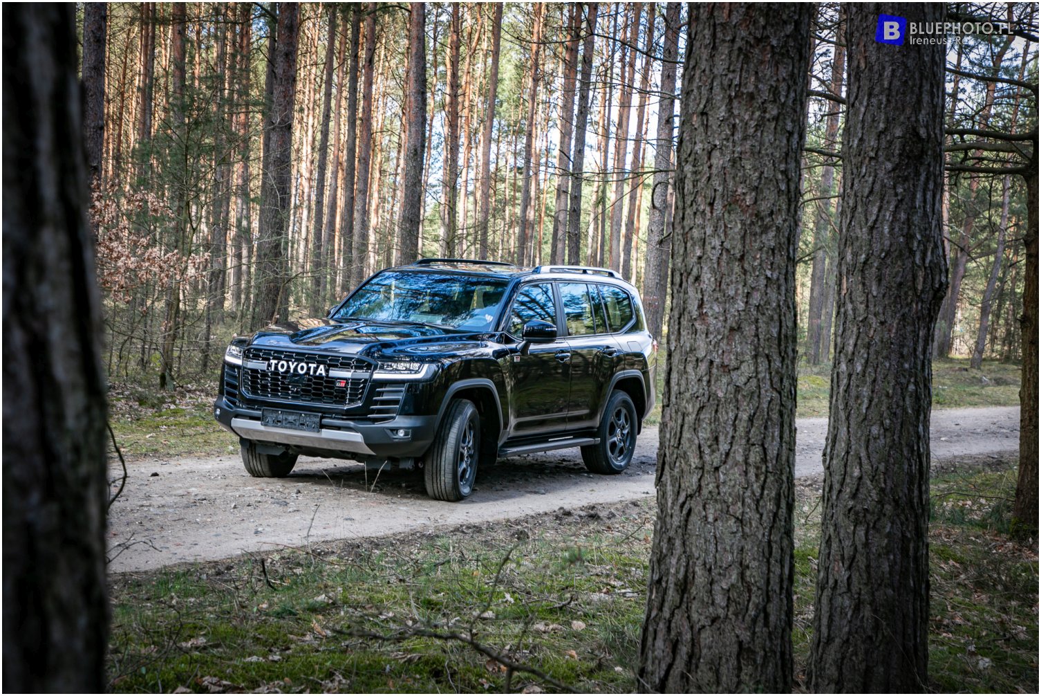 LandCruiserAdventureClub - Toyota Land Cruiser 300 GR Sport - pierwsza ...